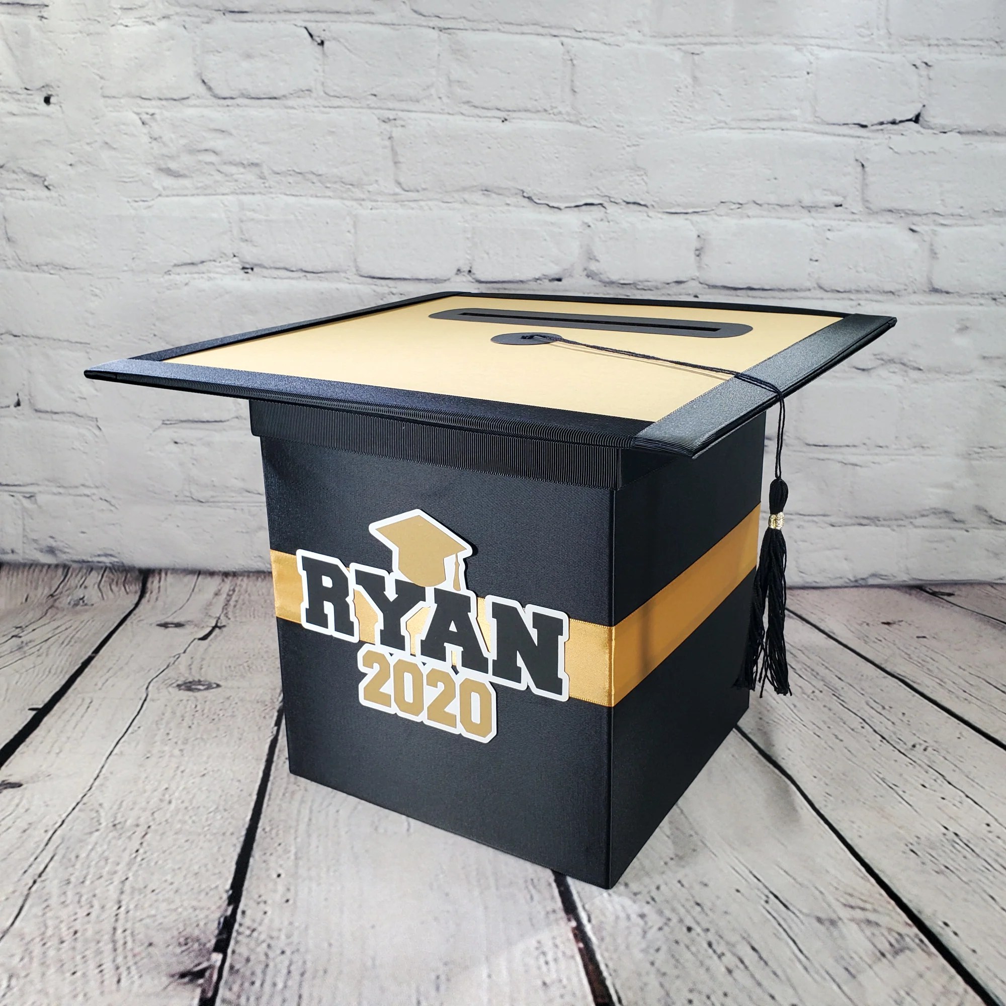 Graduation Card Box: The Perfect Way To Celebrate A Momentous Occasion ...